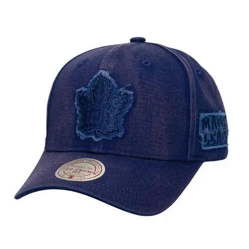 Mitchell & Ness Toronto Maple Leafs Downtown Snow Wash Pro-crown Adjustable Hat