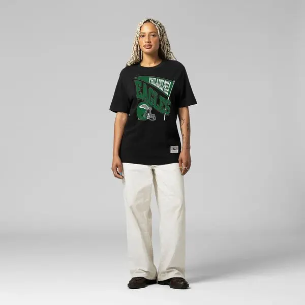 Mitchell & Ness Philadelphia Eagles Team Dynamic Boyfriend T-shirt