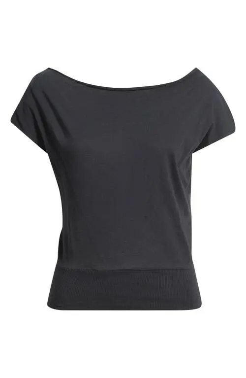 BDG URBAN OUTFITTERS Off-the-shoulder Top