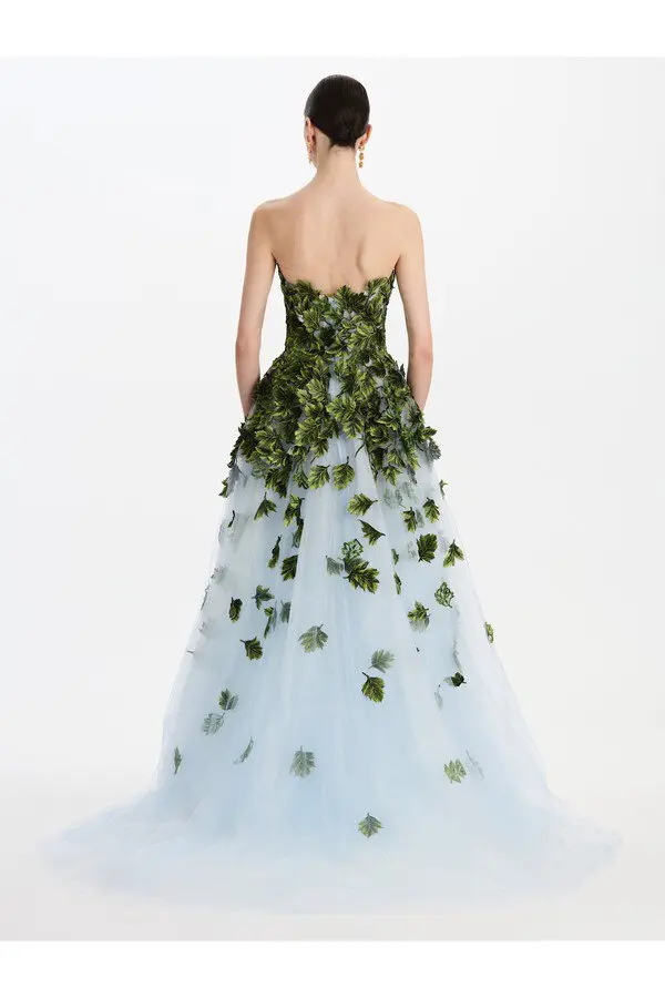 Oscar De La Renta Maple Leaf Appliqué Gown