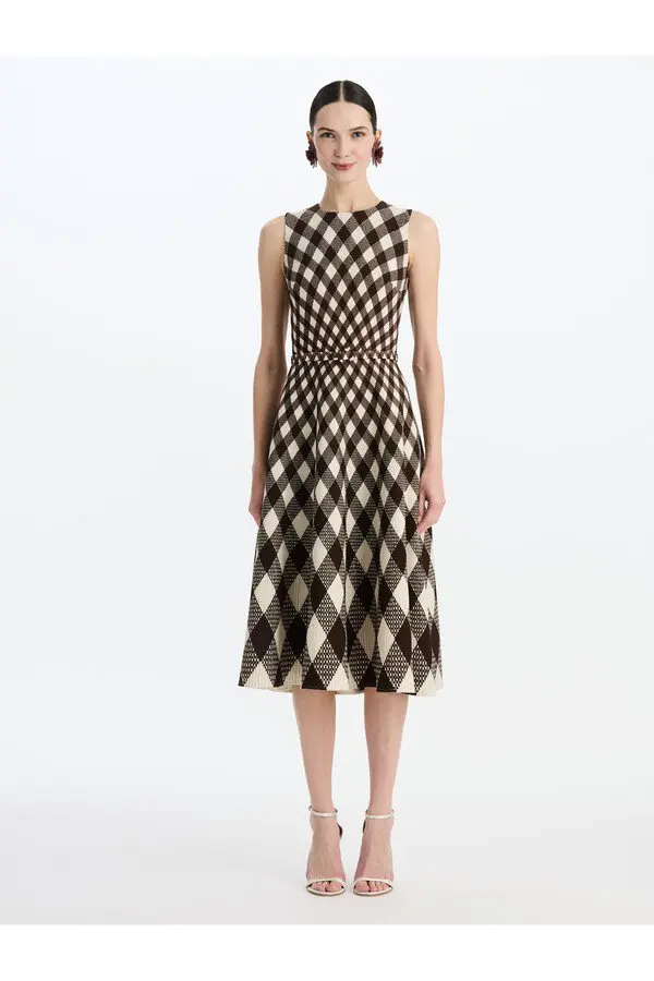 Oscar De La Renta Degradé Argyle Wool Dress - Natural