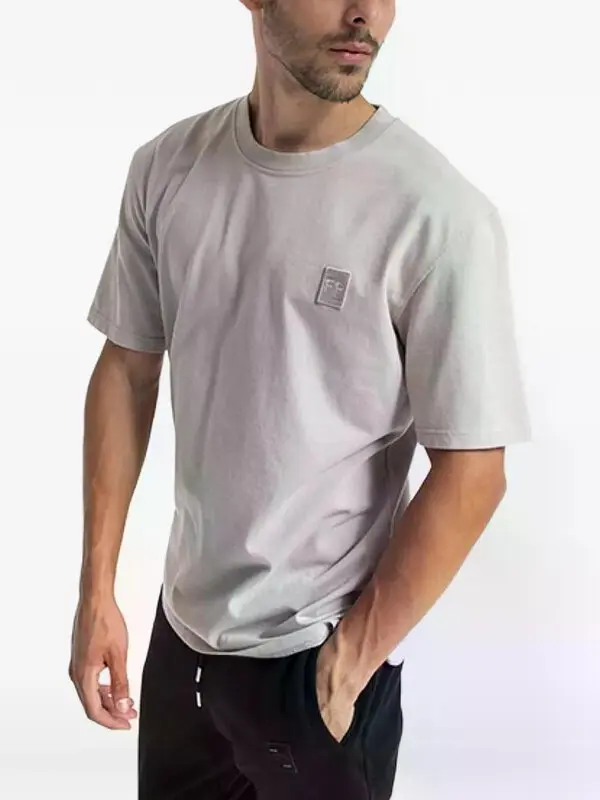 Filling Pieces Logo Appliqué T-shirt
