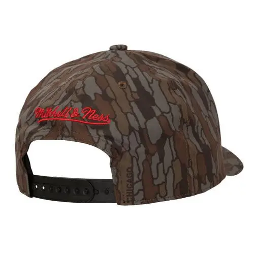 Mitchell & Ness Chicago Bulls Hidden Pro-crown Adjustable Hat
