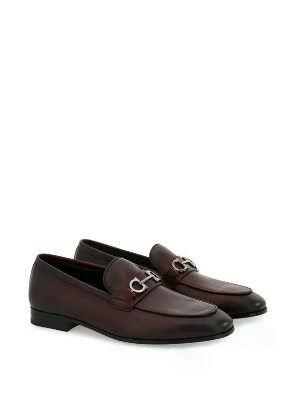 FERRAGAMO Gancini Detail Loafer