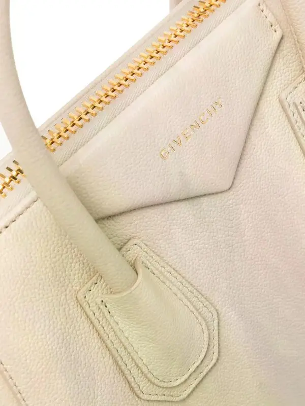 Givenchy Small Antigona Leather Bag - Neutrals