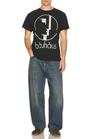 MadeWorn Bauhaus 90's Crew Tee - Coal