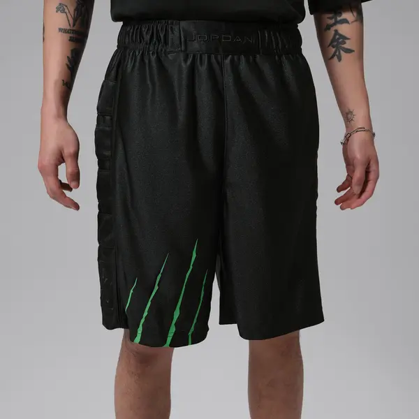 JORDAN Brooklyn Cat Scratch Shorts - Black