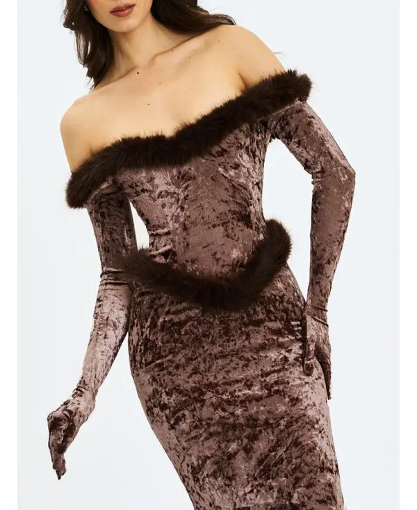 MISS CIRCLE NEW YORK Tess Velvet Opera Gloves