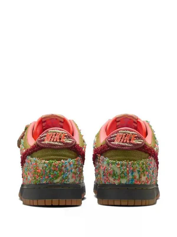 Nike Dunk Low Sneakers - Green