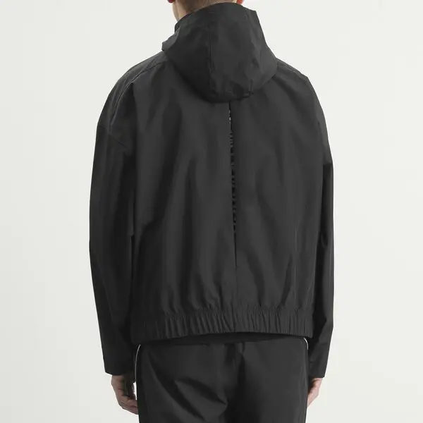 NEW BALANCE Elusive Shell Jacket