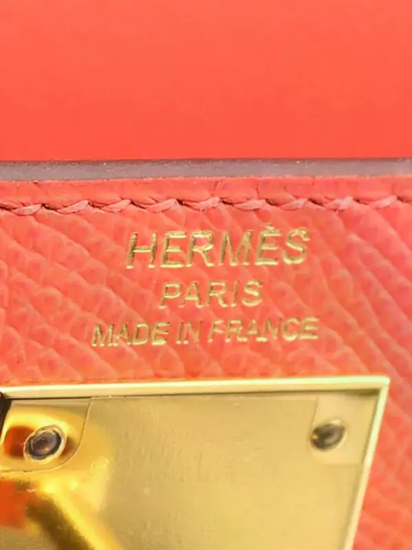 Hermès 2017 Epsom Kelly Ii Sellier 28 Handbag - Red