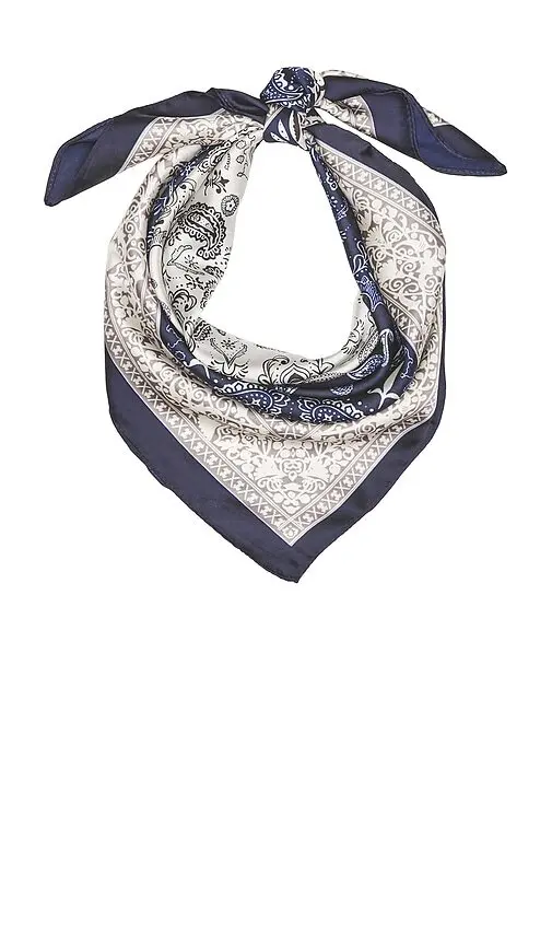 LOVERS AND FRIENDS Juliana Scarf