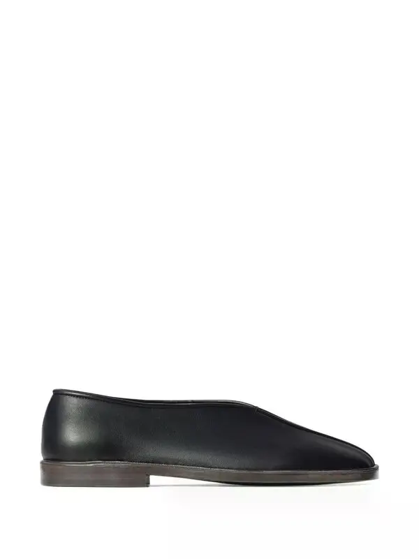 LEMAIRE Flat Piped Slippers In Leather - Black