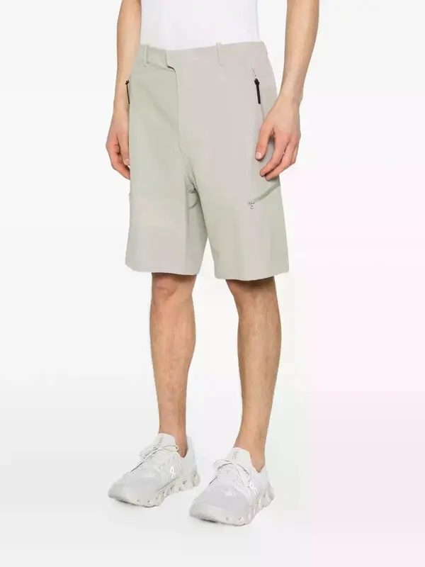 HIKING PATROL Edge Lt Zip Pocket Shorts - Grey