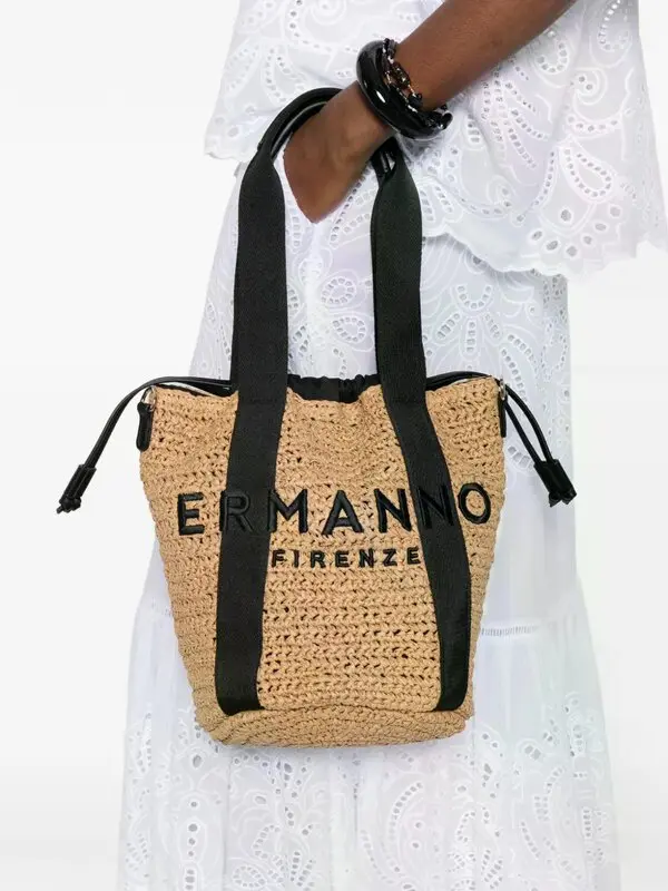 ERMANNO FIRENZE Medium Logo Bucket Bag - Neutrals
