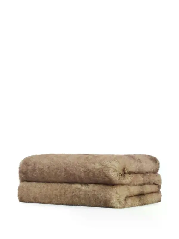 Apparis Brady Blanket