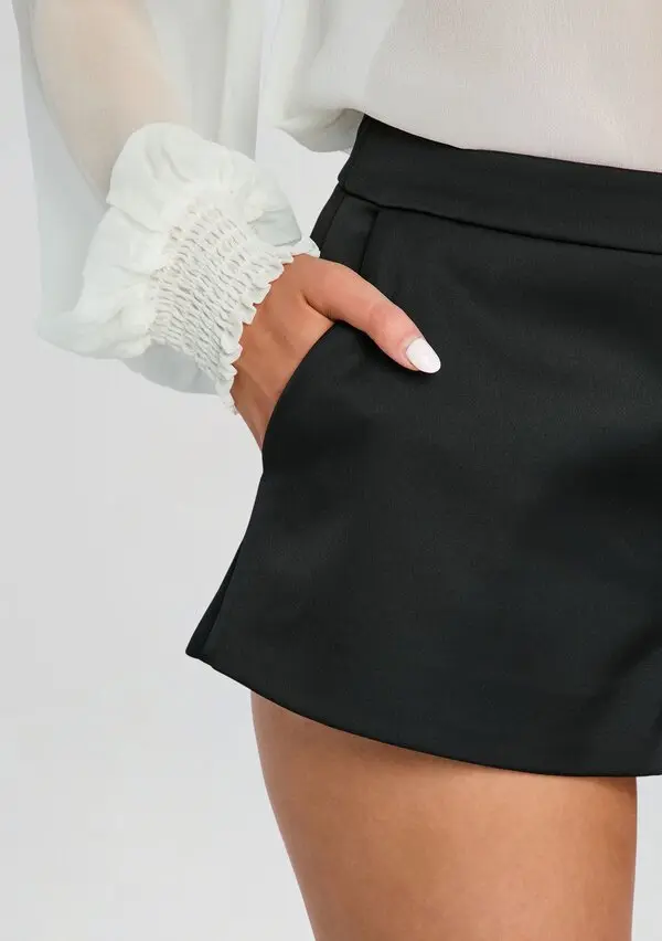 SEROYA Milu Short - Black