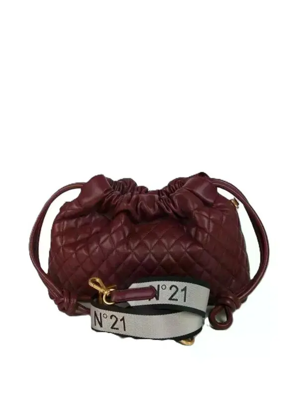 N°21 Quilted Drawstring Shoulder Bag