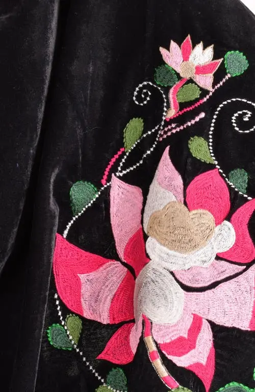 RAAS Hand Embroidered Velvet Scarf - Jet Black