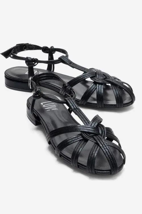 PROLOGUE SHOES Block Heel Sandal - Black