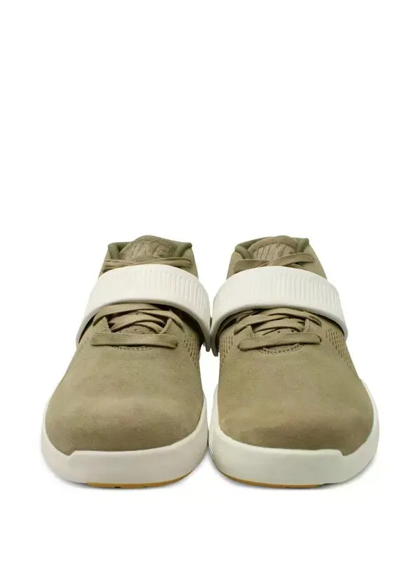 Nike Ultra Xt Suede Sneakers - Green