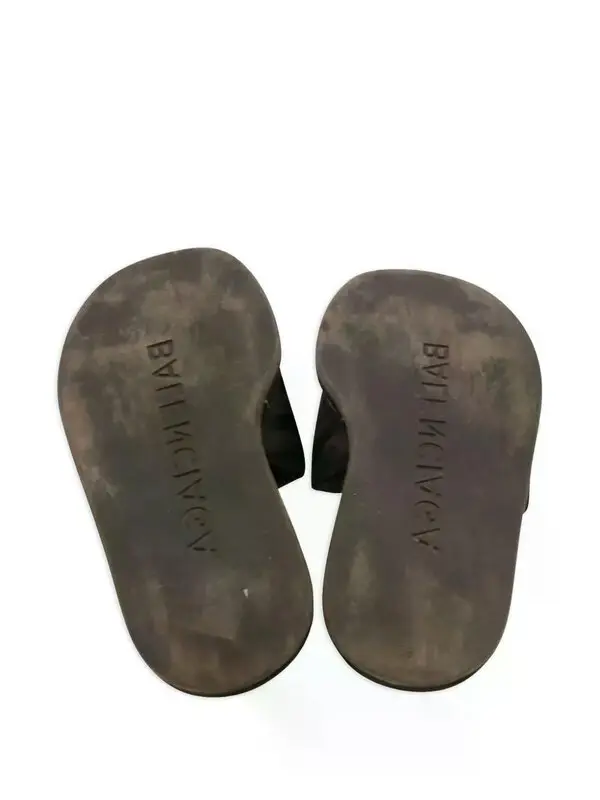 Balenciaga Hotel Line Logo Slides