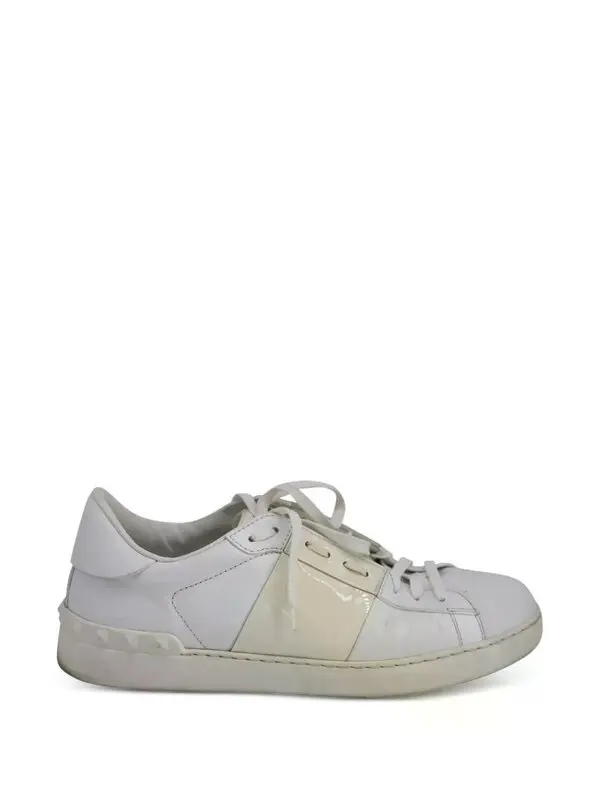 MARIO VALENTINO VINTAGE Leather Sneakers - White