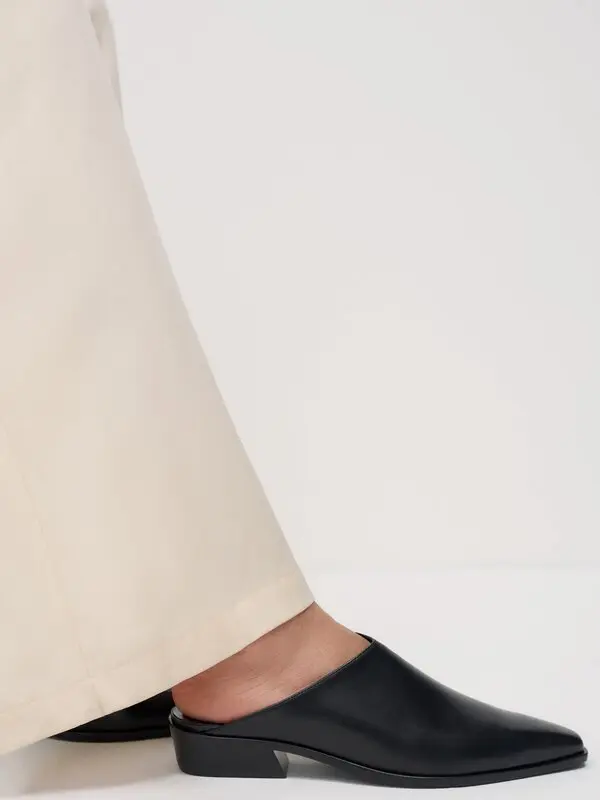 REFORMATION Dominique Leather Mule - Black
