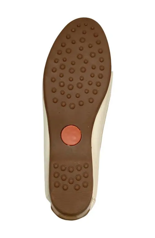 DAVID TATE Fusion Loafer - Bone