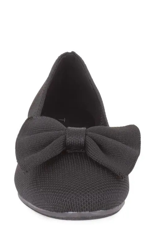 Tahari Casablanca Bow Flat - Black