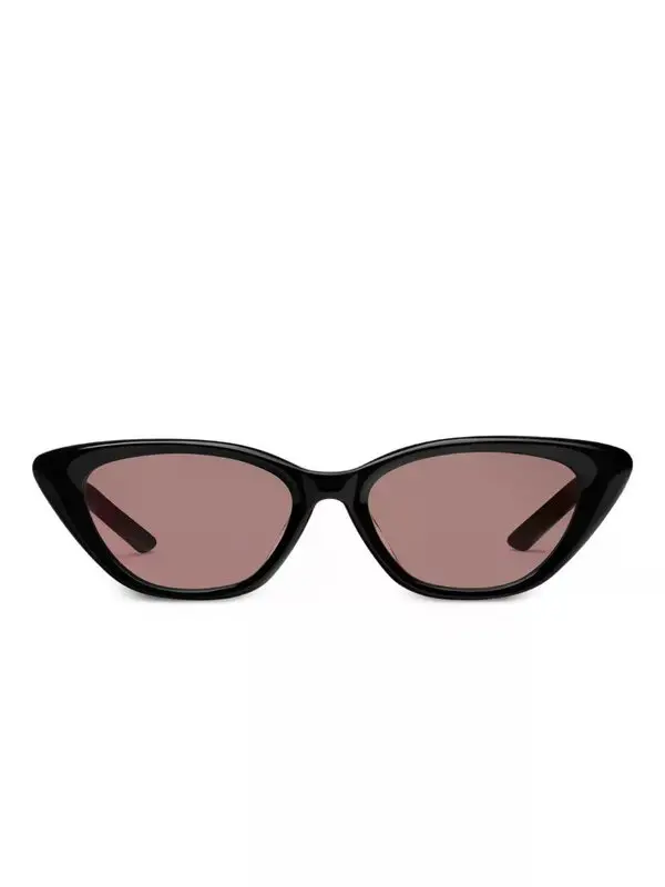 GENTLE MONSTER Mowa 01 Star-detail Cat-eye-frame Sunglasses - Black