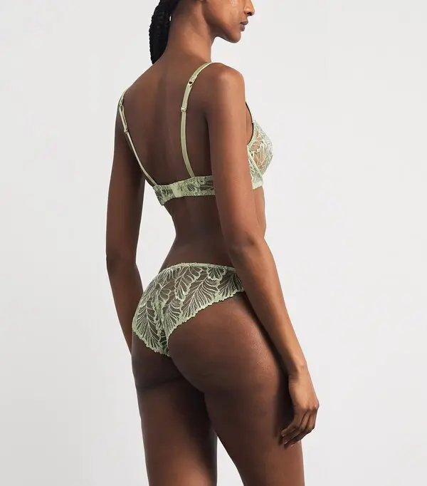 COCO DE MER Lace Laurel Plunge Bra