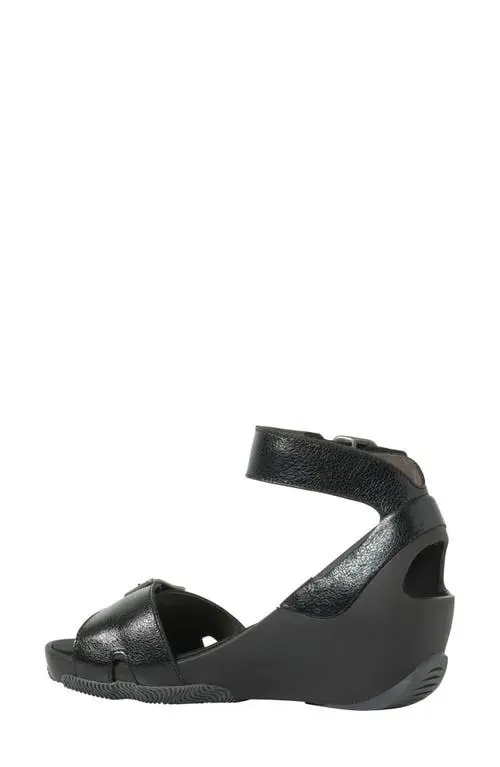 WOLKY Eraza Ankle Strap Sandal - Black