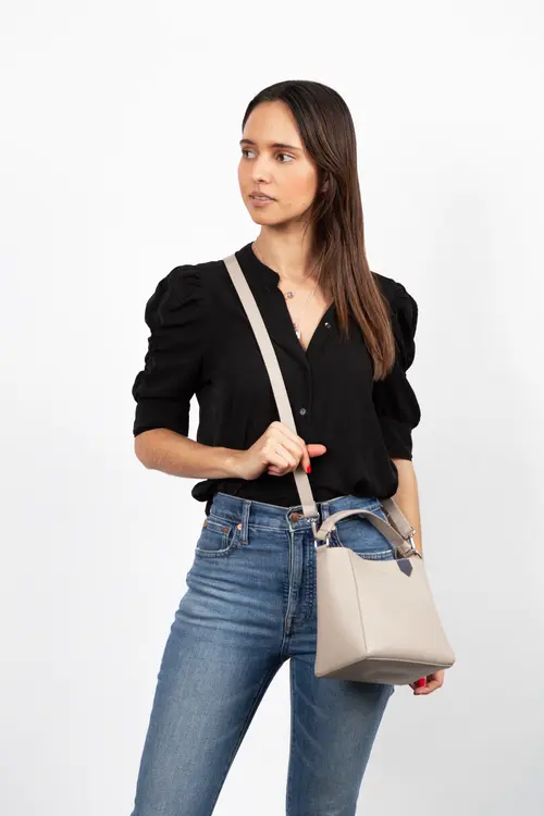 TIN MARIN Yaya Leather Bucket Bag - Gray