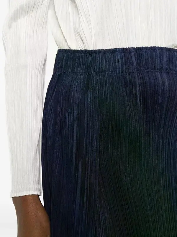 Issey Miyake Pleated Midi Skirt - Blue