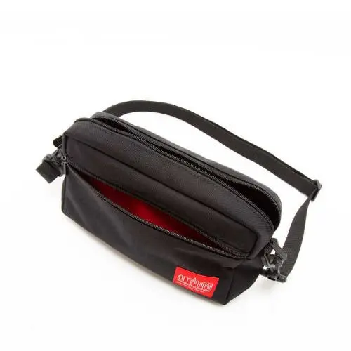 MANHATTAN PORTAGE Jogger Crossbody Bag - Black