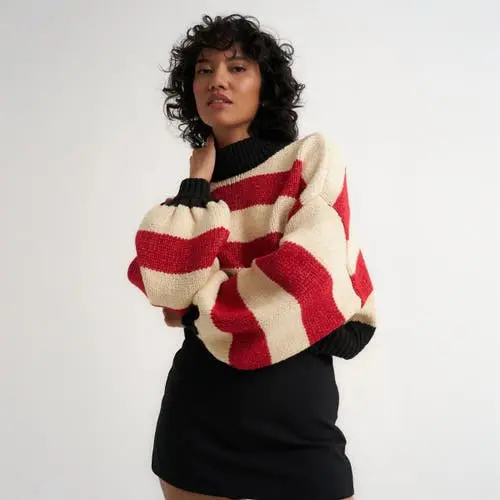 Callahan Bellamy Crop Pullover Sweater