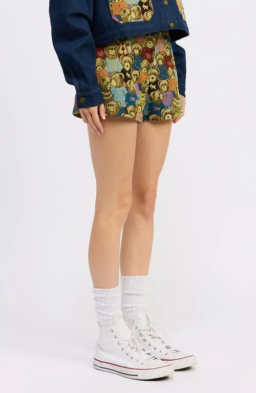 JACQUIE THE LABEL Bearlyn Woven Shorts