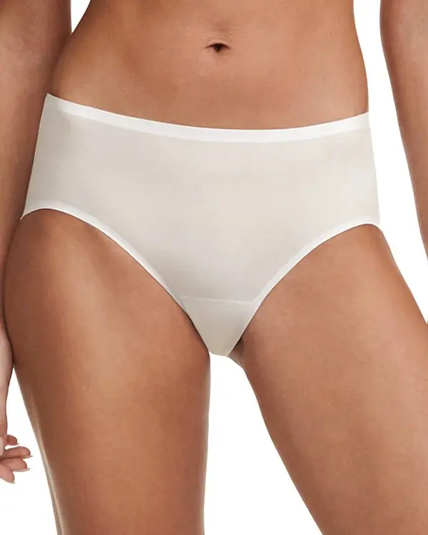 Chantelle Soft Stretch One-size Seamless Hipster - Ivory