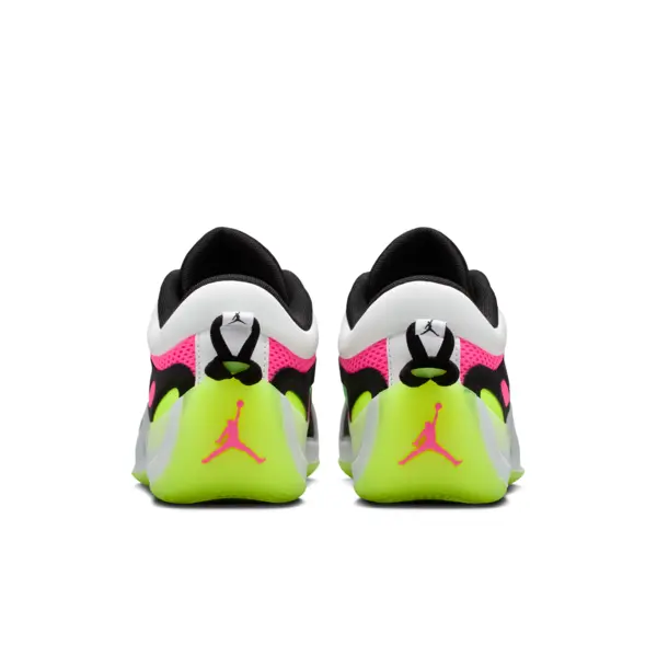JORDAN Heir Series 2 "break Through" Athletic Shoes - White