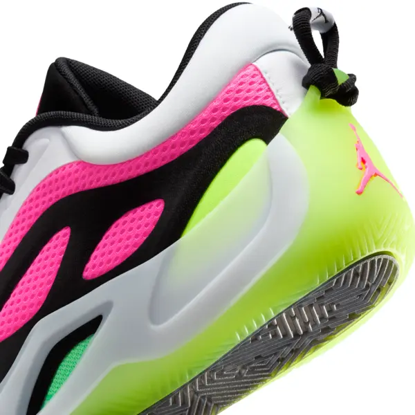 JORDAN Heir Series 2 "break Through" Athletic Shoes - White