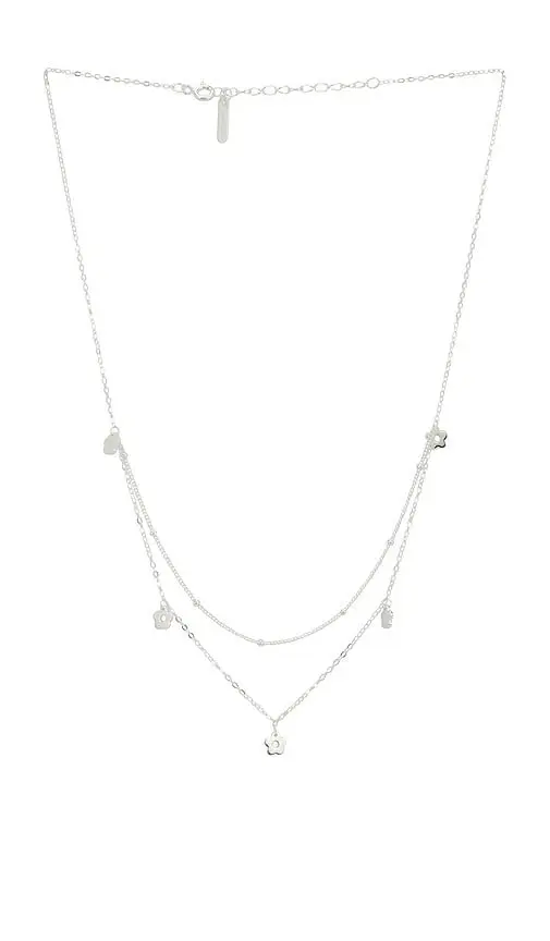 CASA CLARA Lennox Necklace In Metallic Silver - Silver Flora