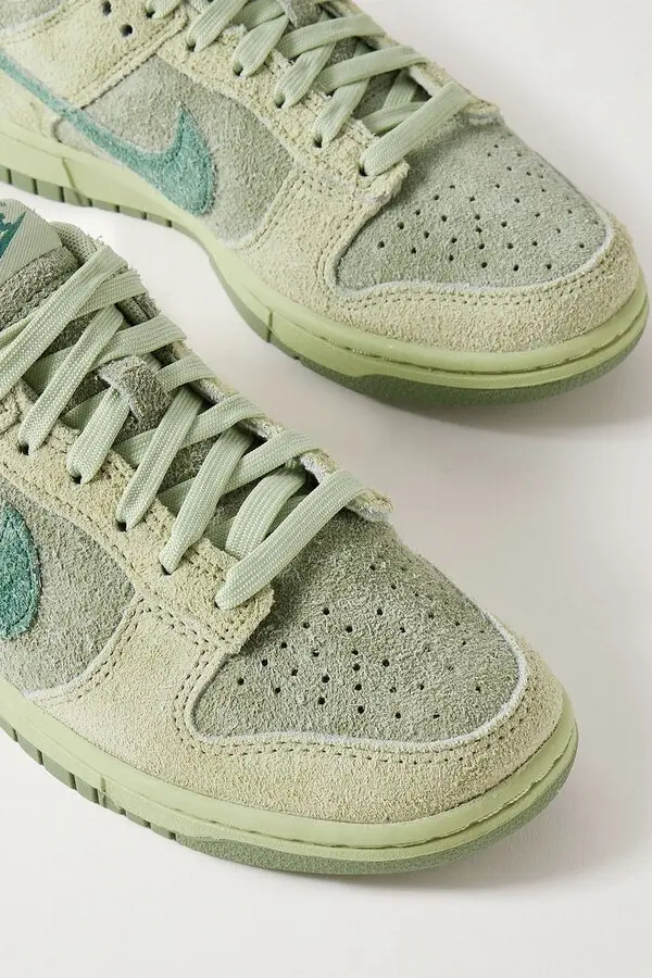 Nike Dunk Low Brushedsuede Sneakers
