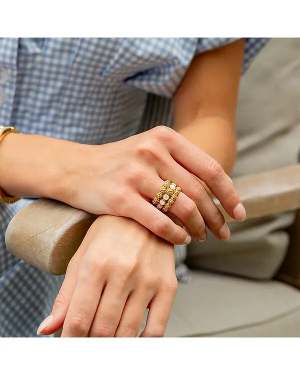 CAPUCINE DE WULF Berry Icon Ring