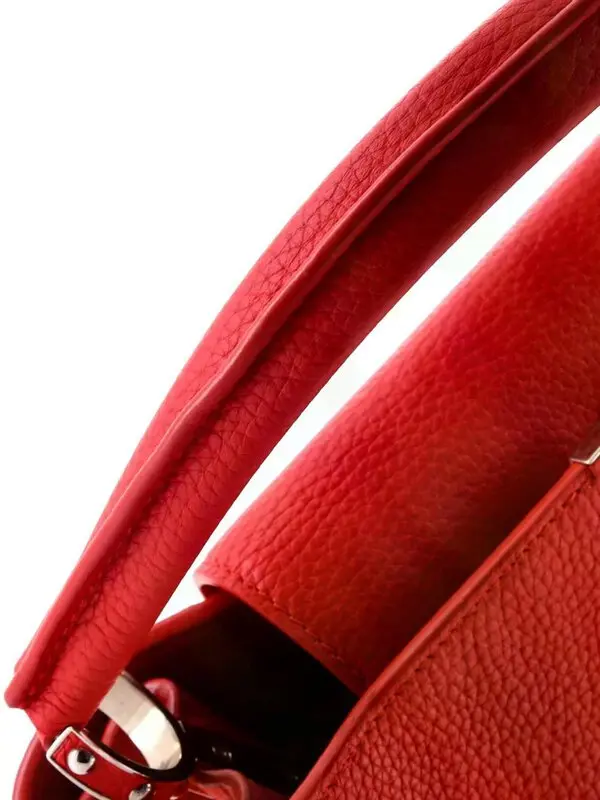 LOUIS VUITTON Capucines Mm Satchel - Red