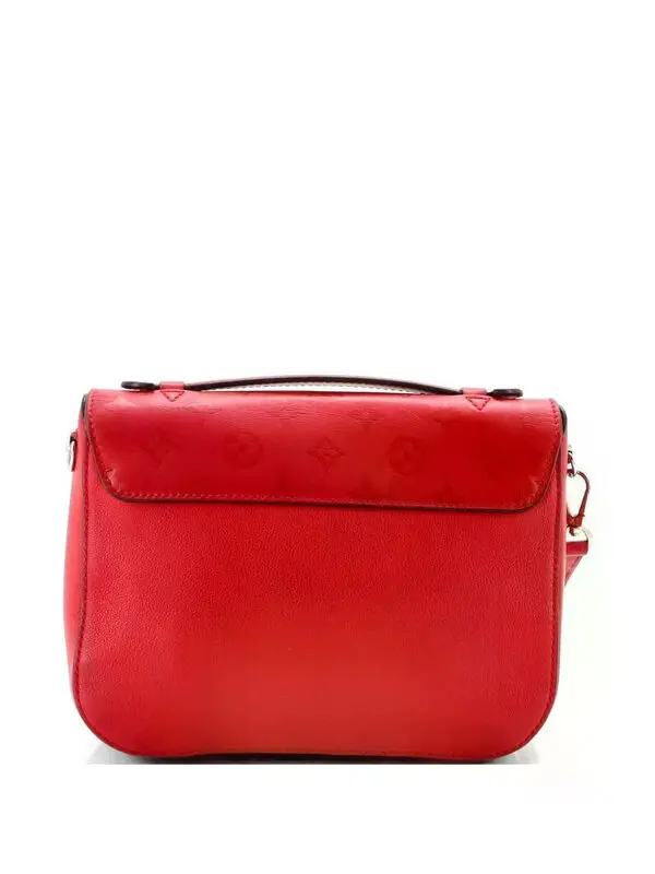 LOUIS VUITTON Very Messenger Monogram