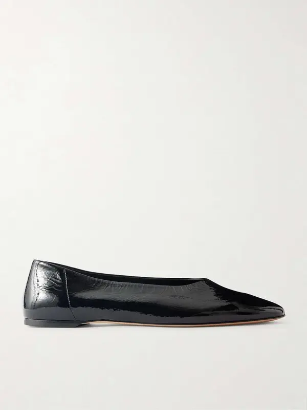 TOTEME Crinkled Patent-leather Ballet Flats - Black