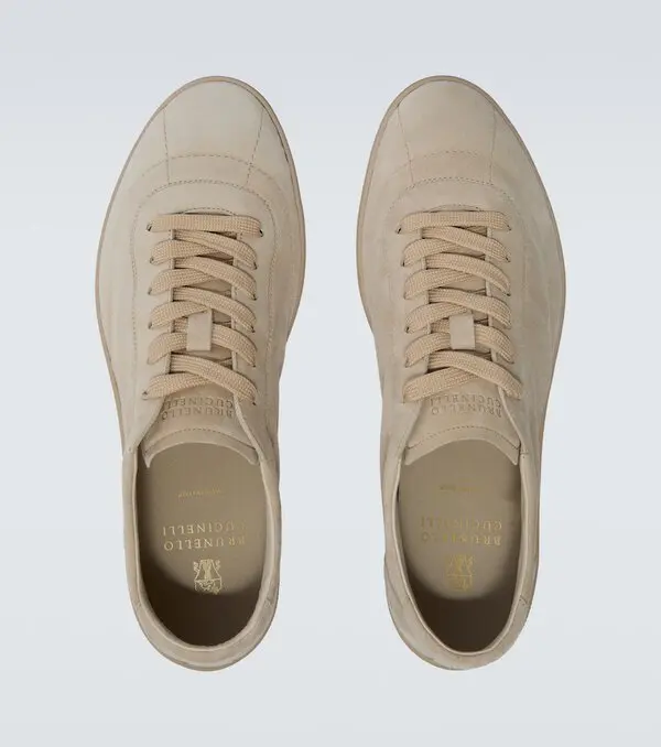 Brunello Cucinelli Suede Round Toe Sneakers - Beige