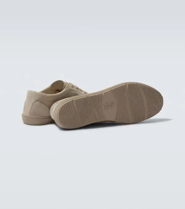Brunello Cucinelli Suede Round Toe Sneakers - Beige