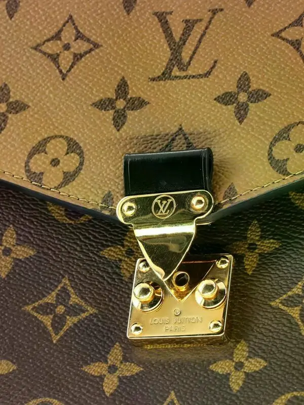 LOUIS VUITTON Pochette Metis Reverse Monogram Canvas Crossbody Bag - Brown